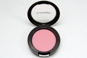 10 All-Time Popular MAC Blushes You Should Totally Try