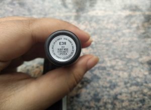 MAC Retro Matte Lipstick - Ruby Woo Review