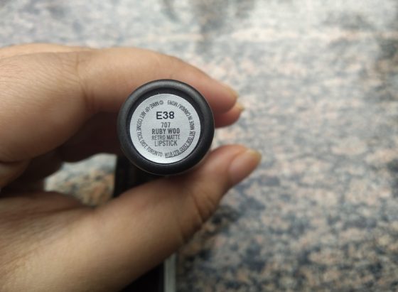 MAC Retro Matte Lipstick - Ruby Woo Review