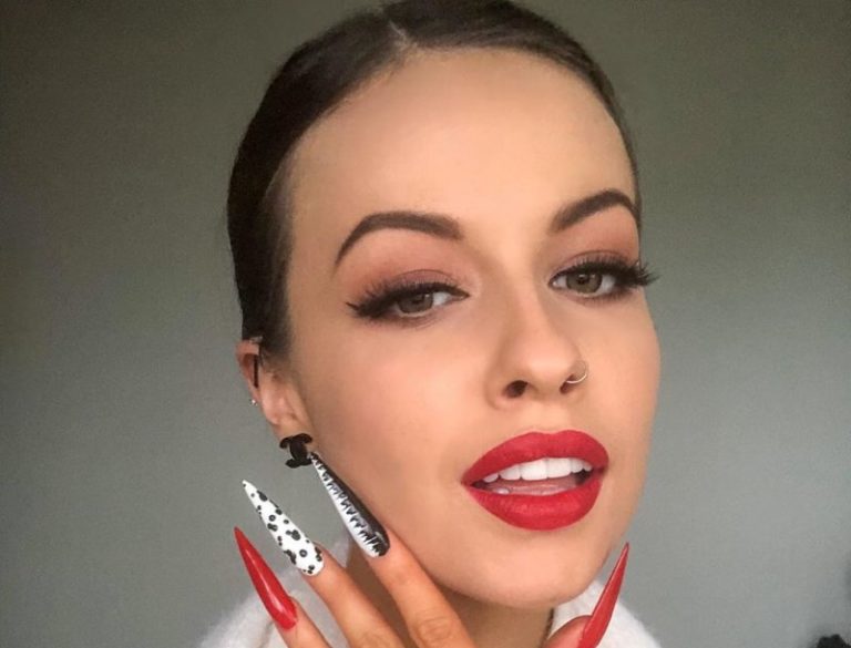 11 Best Mac Lipsticks For Medium Skin Tones